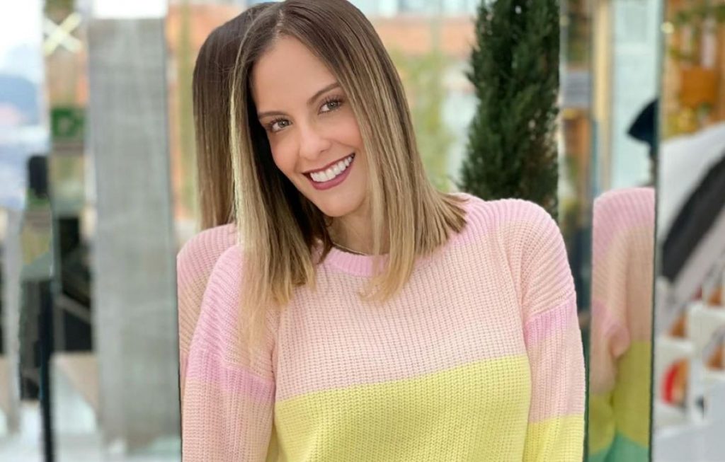 Laura Acuña lloró al recordar cómo Jota Mario Valencia fue su apoyo ...