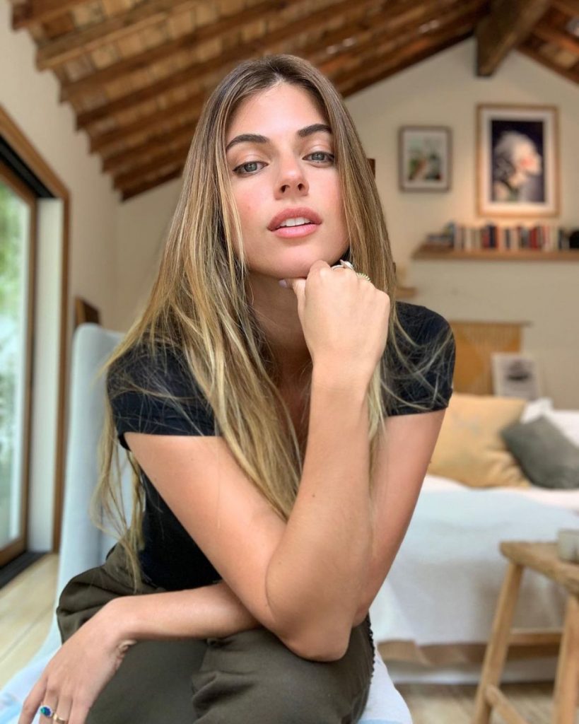 Stephanie Cayo cautivó a sus seguidores con fotos en bikini