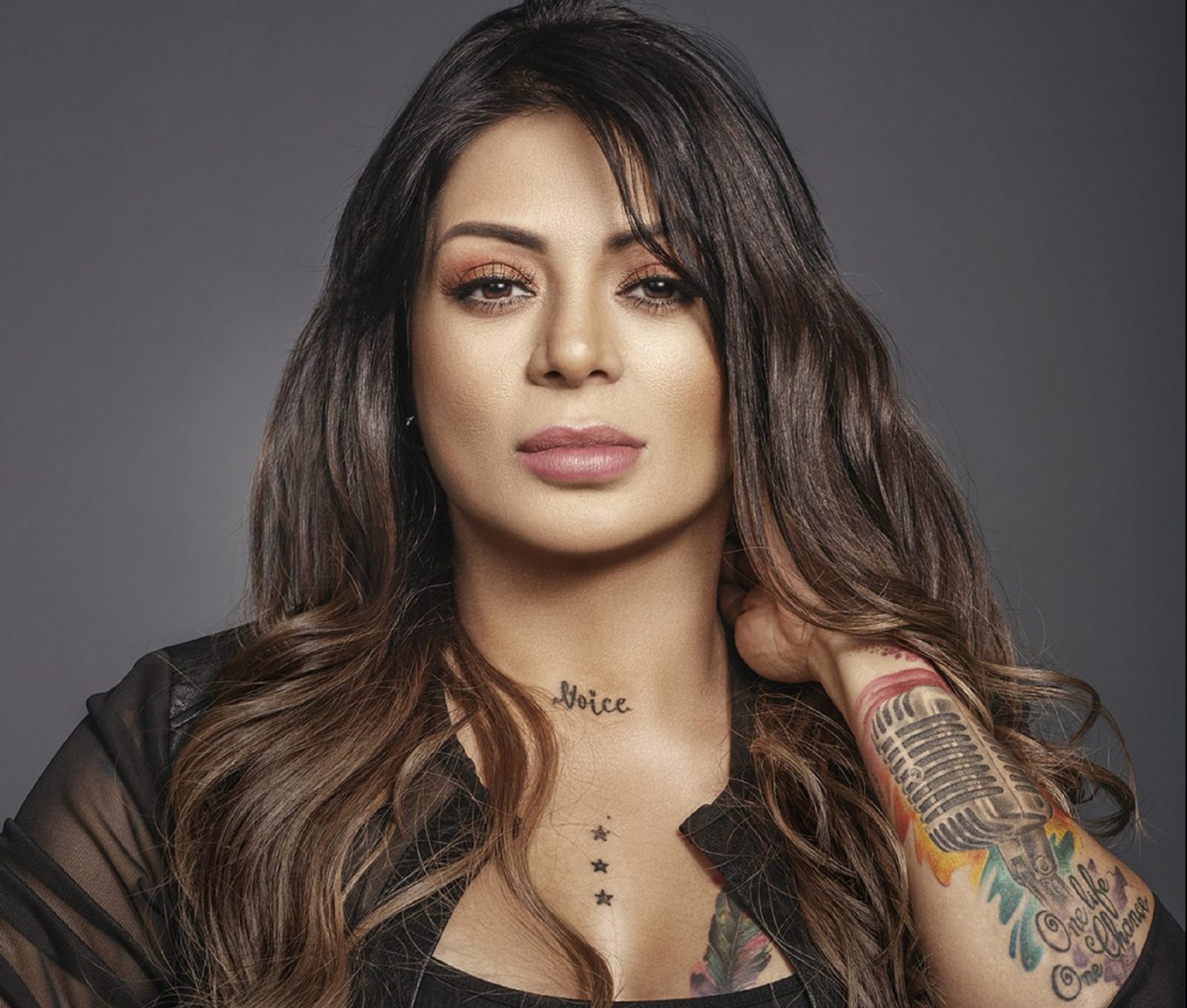 "Perfección", le dicen a Marbelle tras posar en ropa interior - Besame.fm