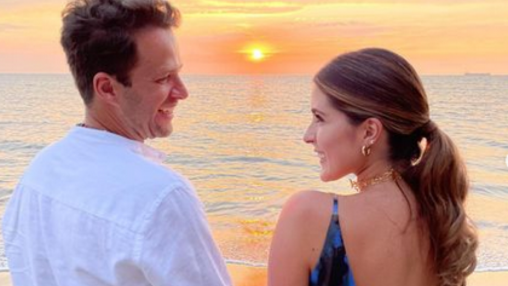 Sebastián Yepes anuncia junto a su pareja que serán papás