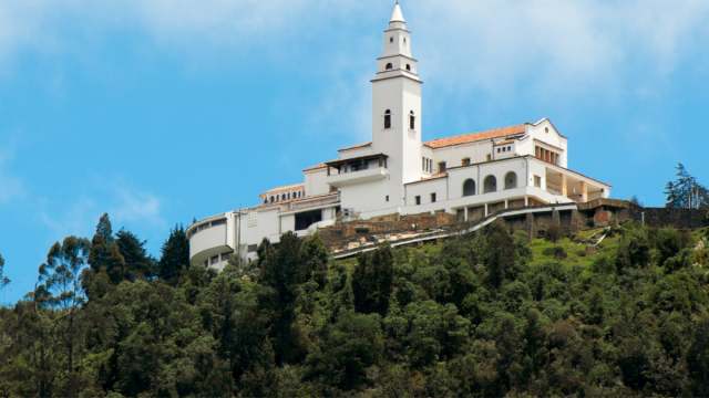 Programación y precios para ir a Monserrate en Semana Santa