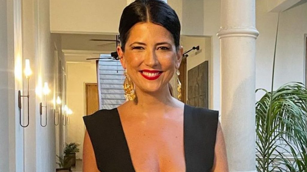 Valentina Acosta, de ‘A Mano Limpia’, lució un profundo escote