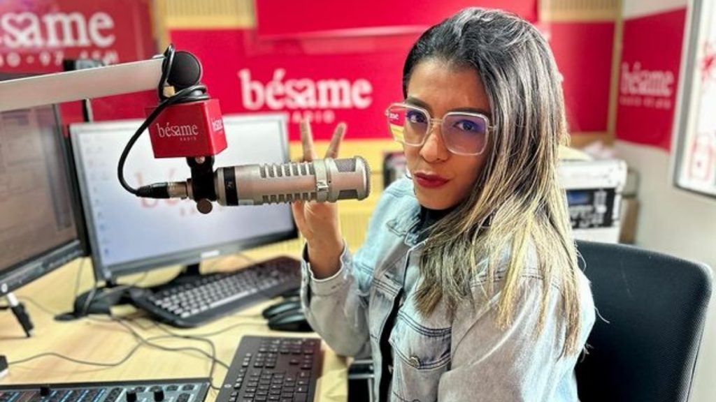 Bésame Radio: escuchar la emisora romántica de Colombia,