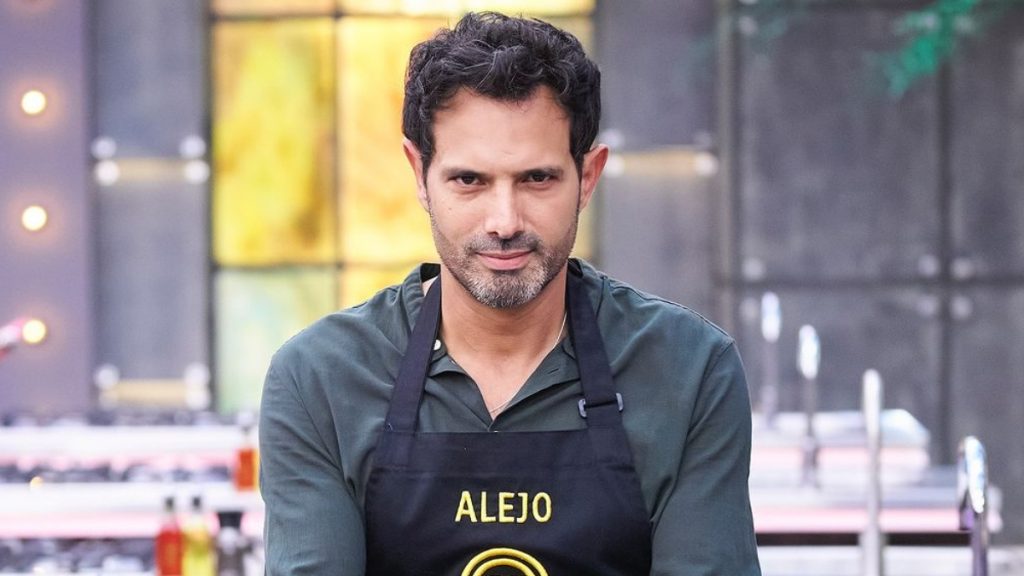 Video del momento en que Alejandro Estrada cometió error en MasterChef