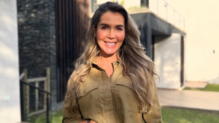 FOTO: Isabel Estrada reveló que nació su hijo; conmovió las redes sociales